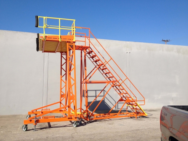 Windshield Repair GSE Access Stands | WAAG