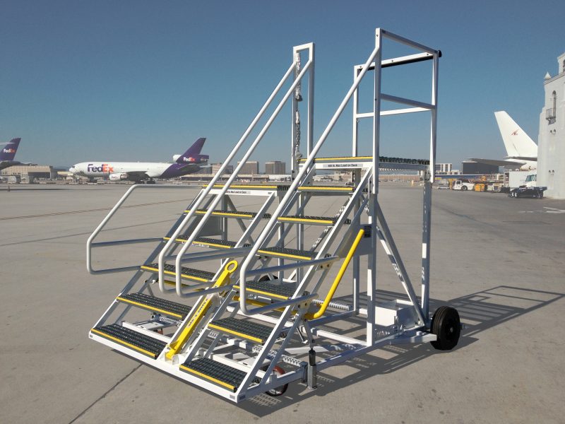 Cargo Deck Access Stands GSE - WAAG Aviation GSE