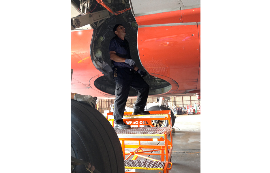 Aviation Ground Support Equipment | WAAG Aircraft GSE